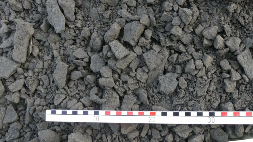 Pukk og Grus -Hos Feiring Bruk får du det du trenger av pukk og grus.