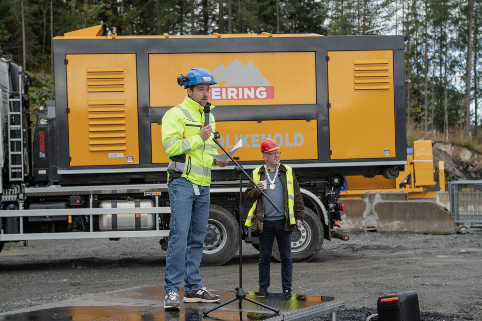 Endelig åpnet anlegg for grønn massetransport - Feiring